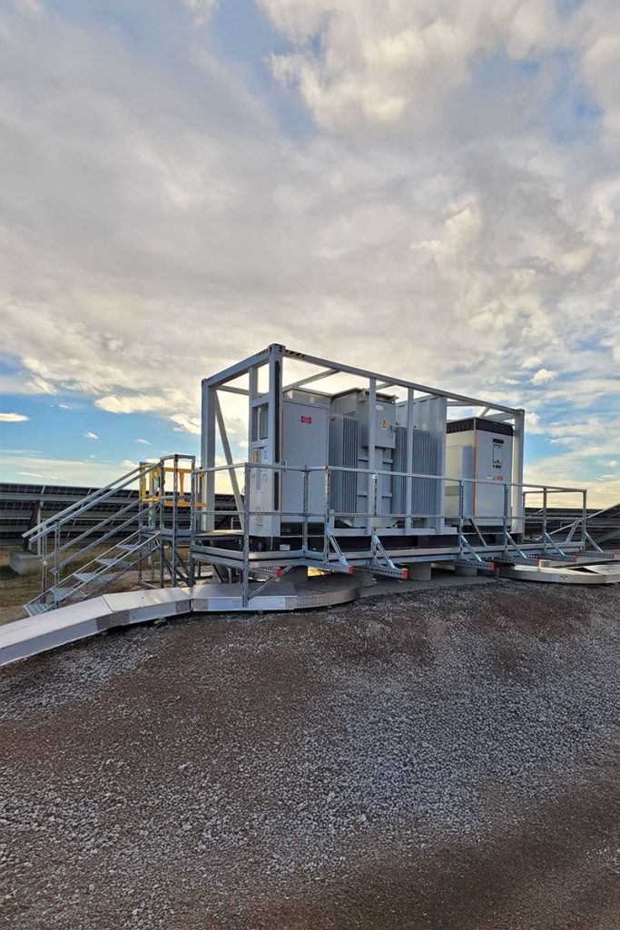 Solar Farm Inverter Access Platform | Mechano Max Project